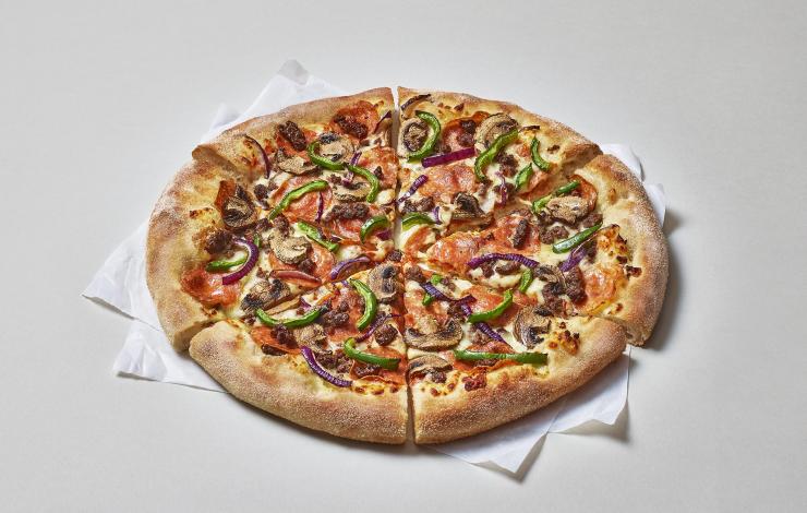 Pizza Hut lance San Francisco, sa nouvelle pâte croustillante et aérée ...
